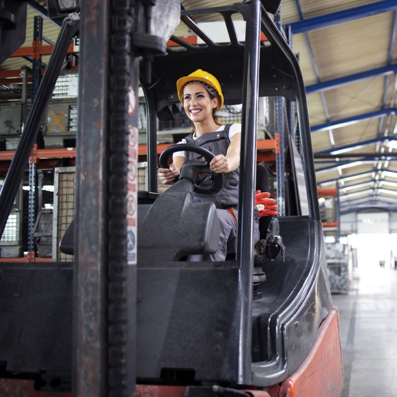 Operador de Carretillas Elevadoras | UNE 58451:2016 | Gescan